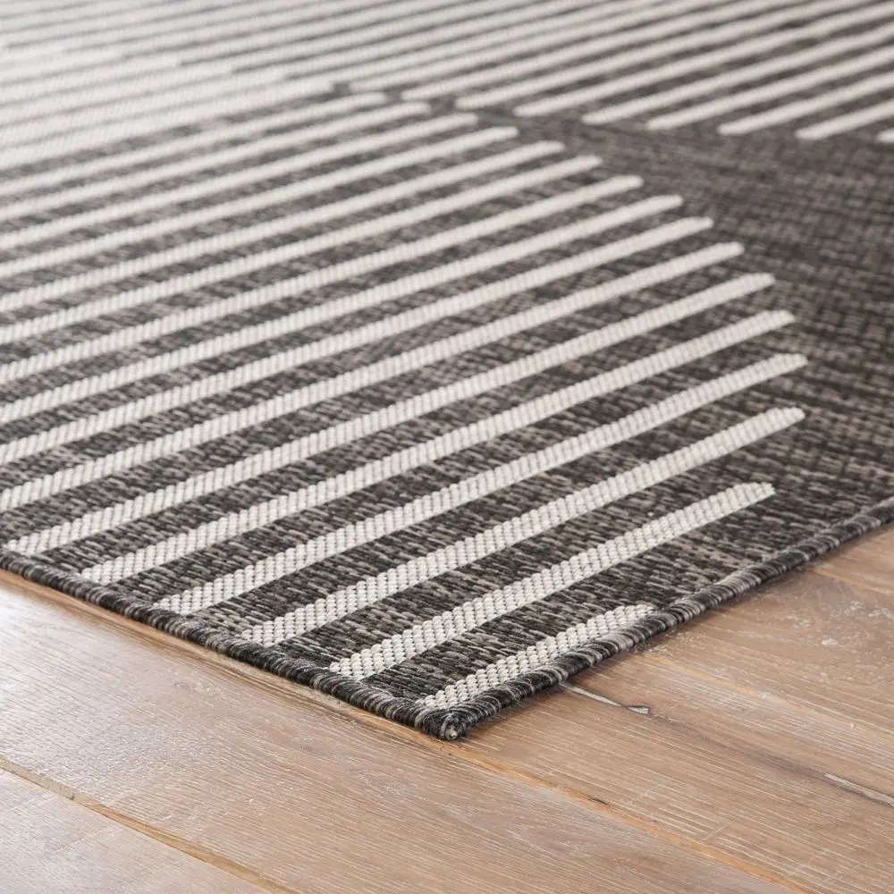 Jaipur Living Decora DNC06 Decora Tangra Silver Power Loomed Synthetic Rug